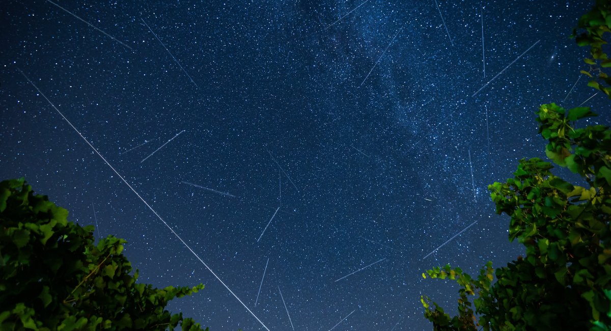 August Offers Stargazers a Stunning View of the Milky Way and the ...