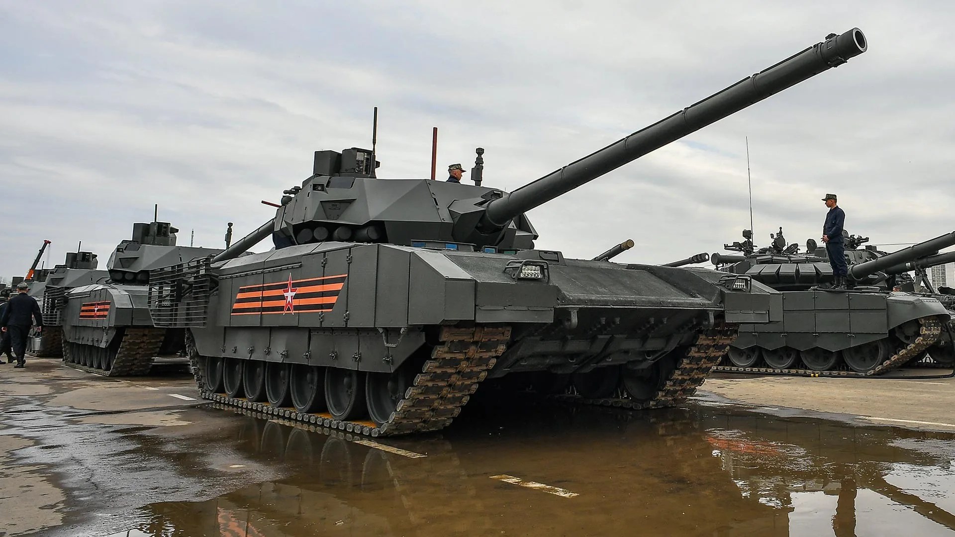 Russia Offers T-14 Armata Tanks to India for Local Production under ...