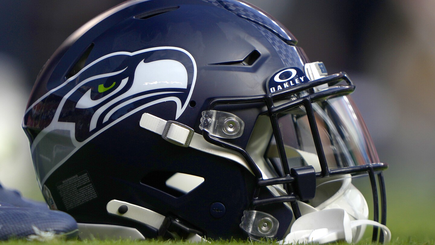 Seahawks Re-sign Defensive Lineman Seth Coleman, Waive WR Montorie ...