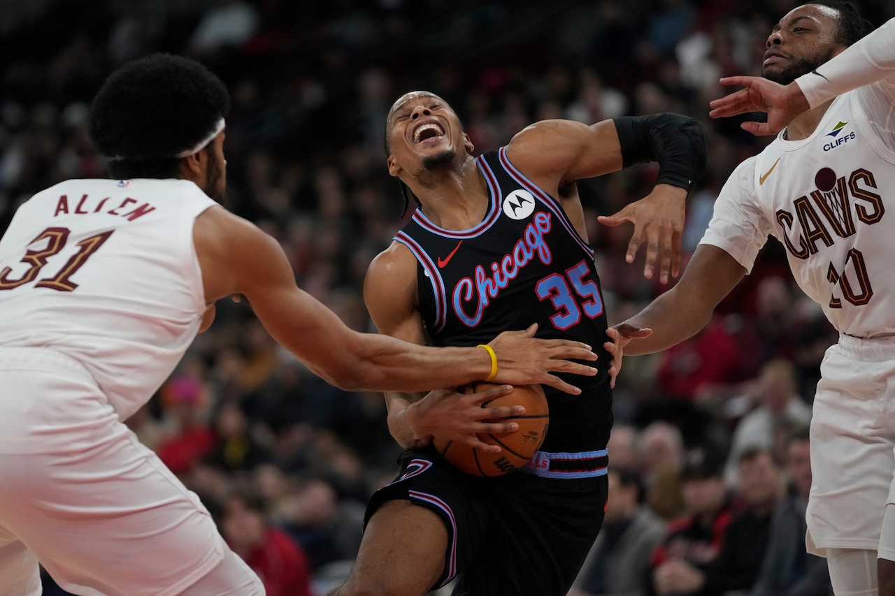 Cavs Struggle Continue with Loss to Bulls - SSBCrack News