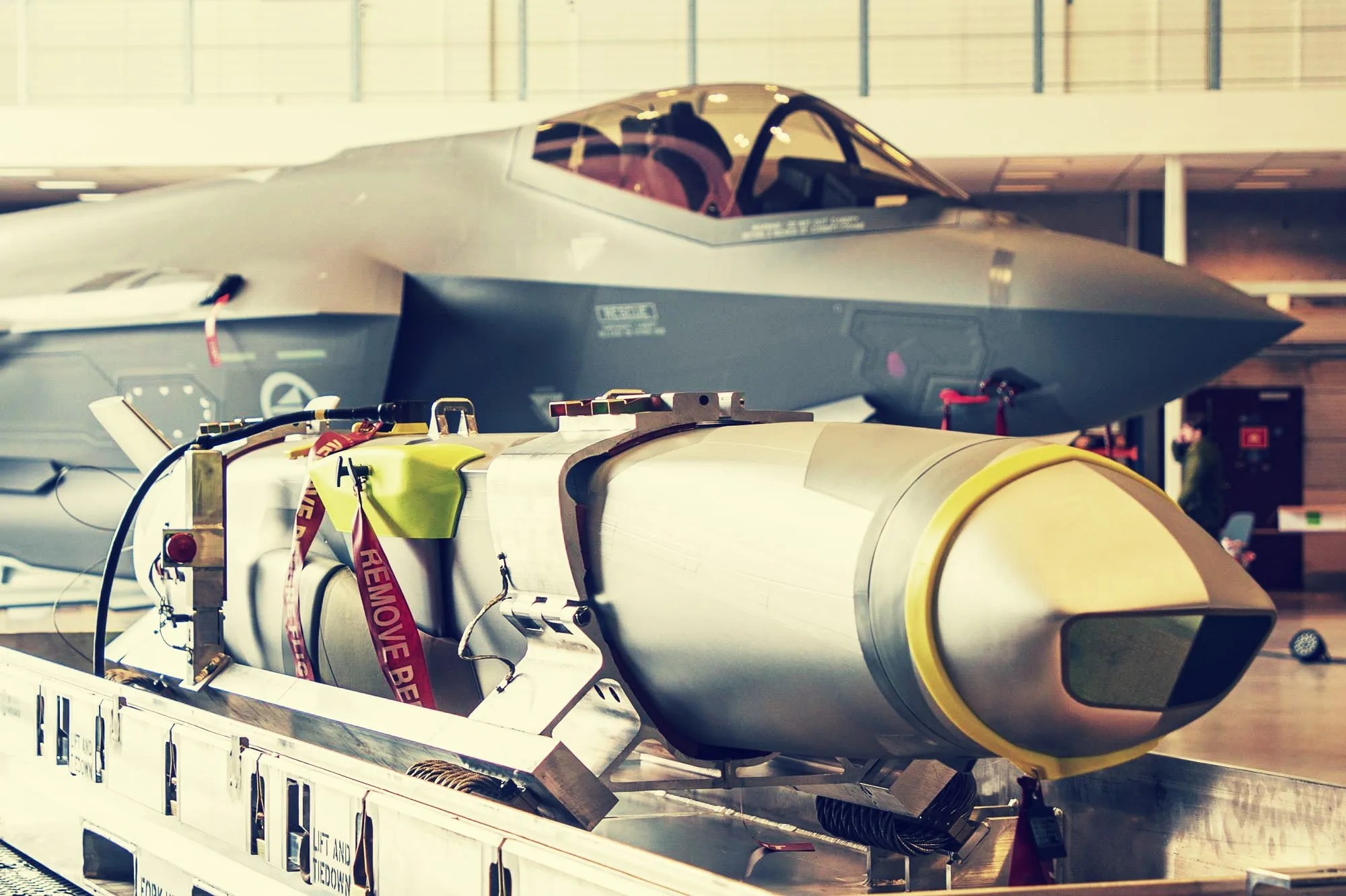 Japan Finalizes Contract for Additional Joint Strike Missiles to ...