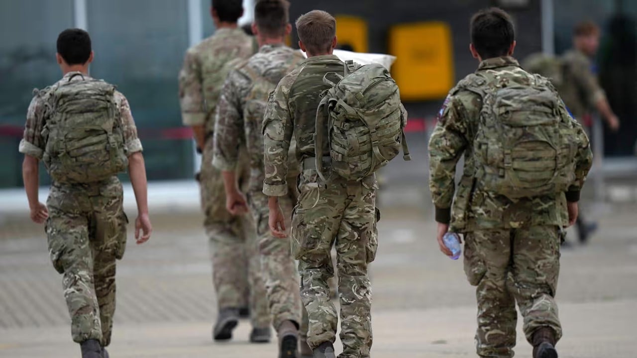 UK Armed Forces to Launch Paid "Gap Year" Scheme for Young People in ...