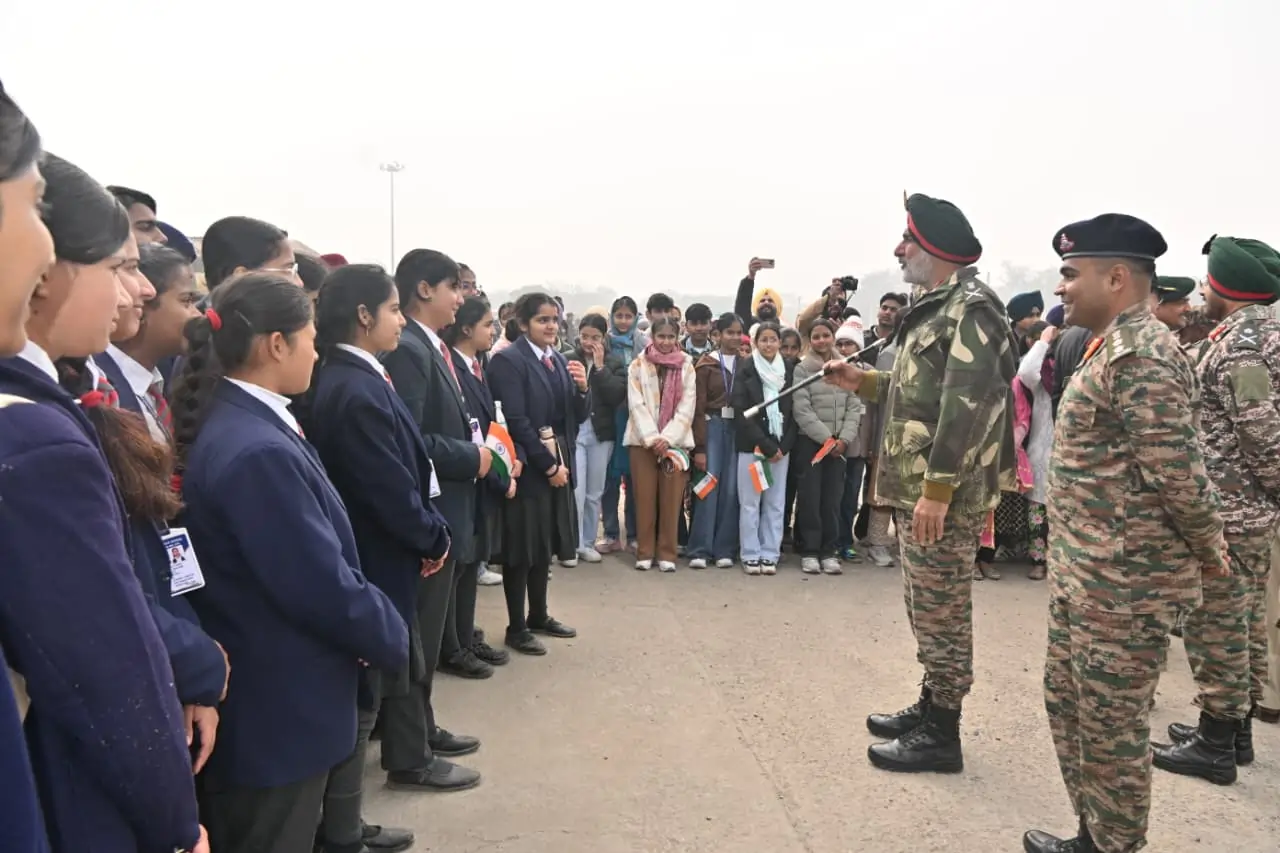 Chetak Corps Hosts 'Know Your Army' Mela to Enhance Civil-Military ...