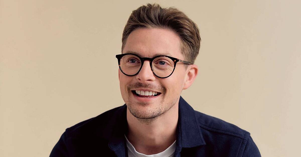 Dr Alex George Discusses Mental Health and Loneliness in New Book "Am I ...