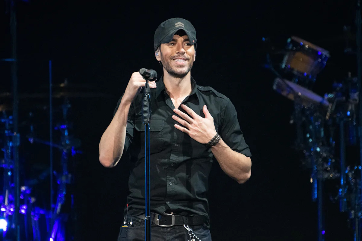 Enrique Iglesias' Daughter Mary Shows Off Her "Stage Ready" Moment in ...