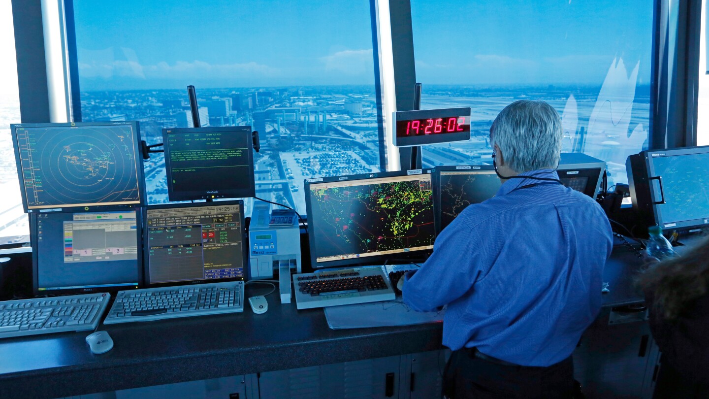 FAA Announces Overhaul of U.S. Air Traffic Control Radar Systems with ...