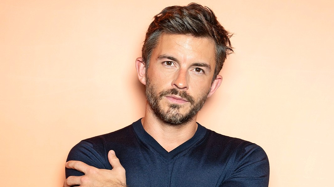 Jonathan Bailey: The British Actor Redefining Hollywood's Heartthrob ...
