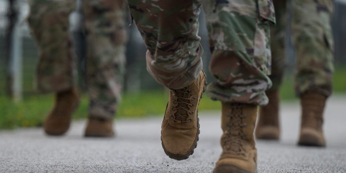 Marine Corps Faces Challenges in Recruitment Efforts - SSBCrack News