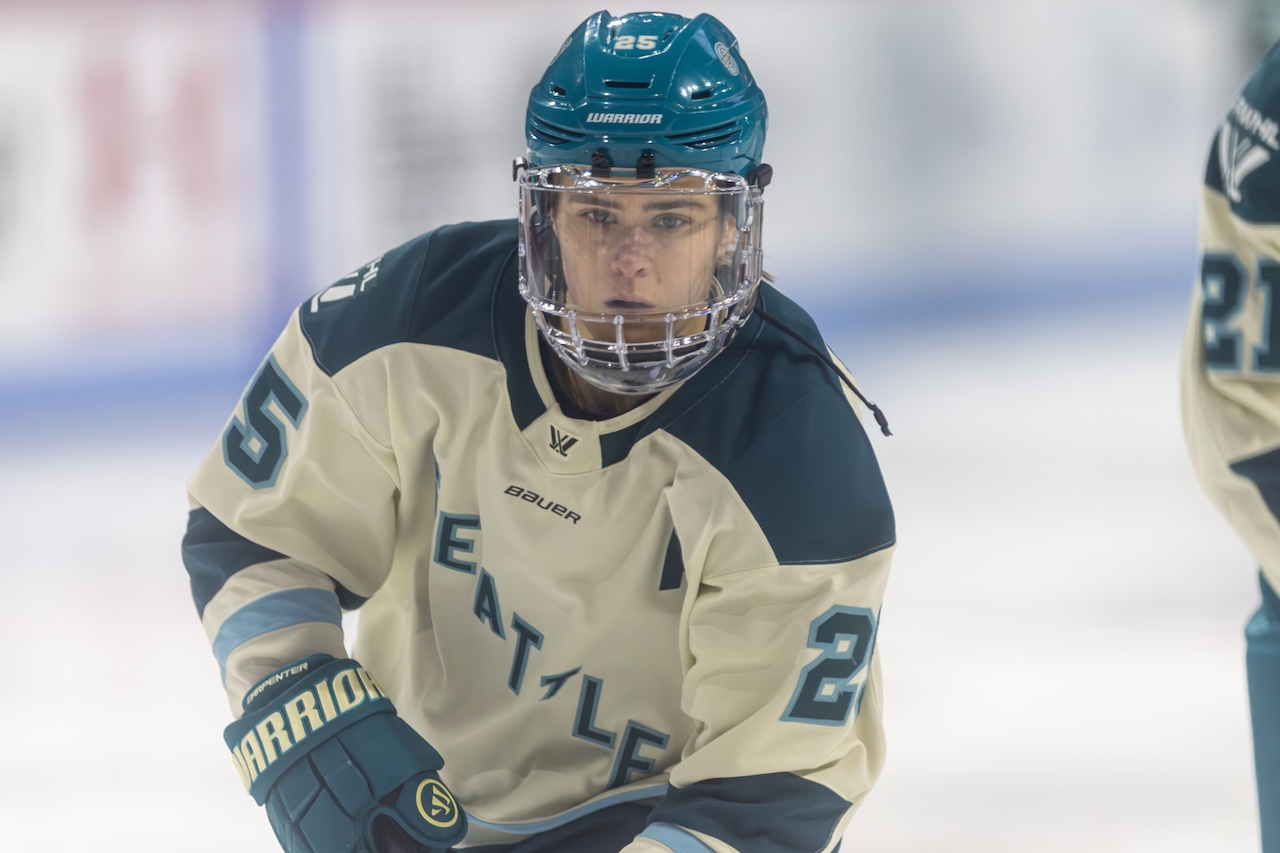 Alex Carpenter, North Reading Native, to Represent Team USA in 2026 ...