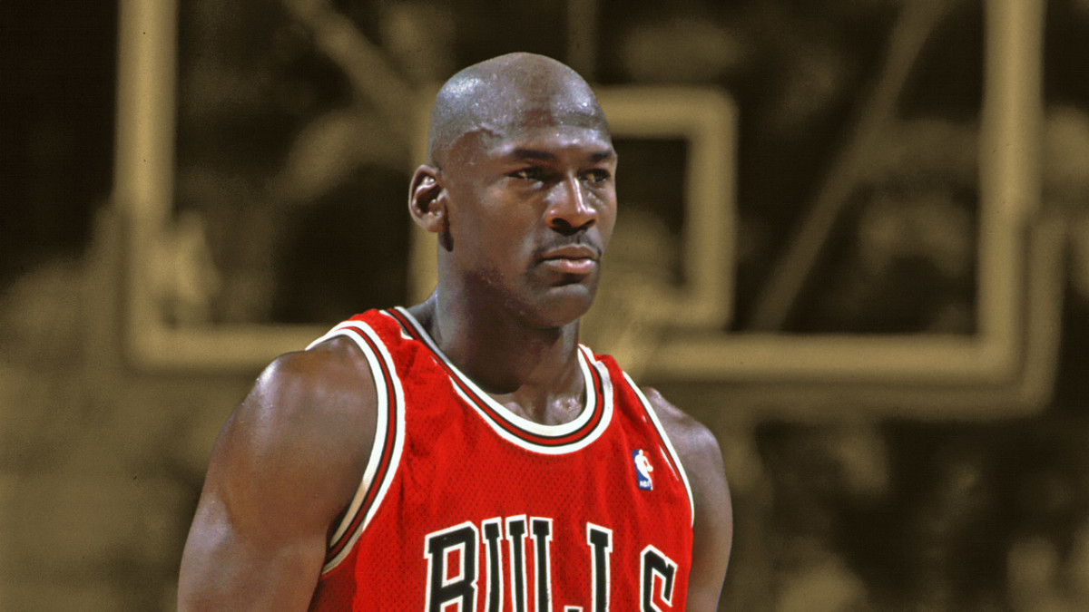 Bob Sura Recalls Intense Trash Talk with Michael Jordan During Rookie ...
