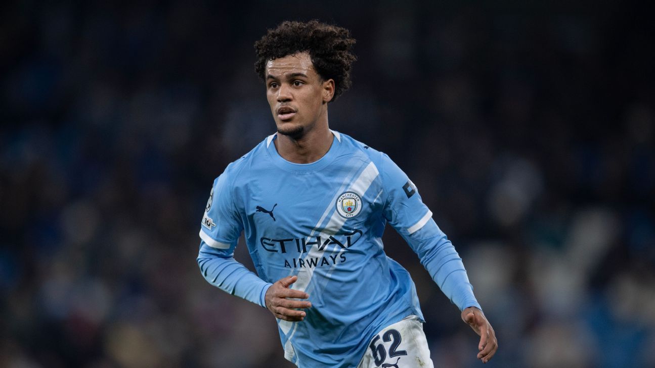 Fulham Signs Winger Oscar Bobb from Manchester City for £27 Million ...