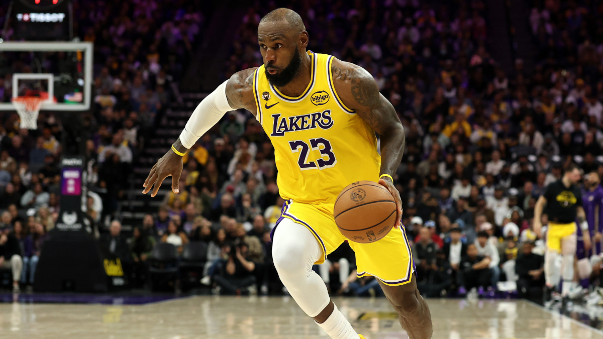 LeBron James Ends 21-Year All-NBA Streak Due to Injuries - SSBCrack News