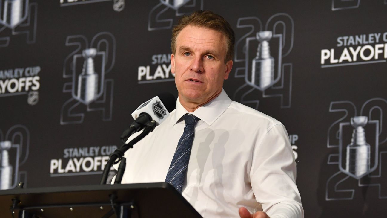 Los Angeles Kings Fire Coach Jim Hiller, D.J. Smith Named Interim ...